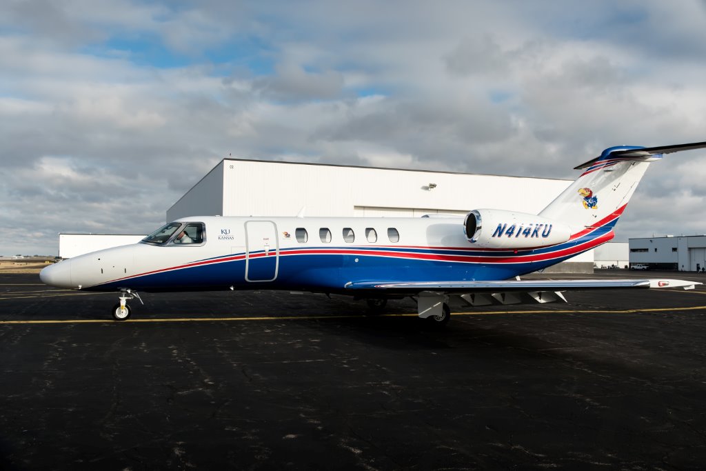 KU Endowment pays to purchase planes | News, Sports, Jobs - Lawrence ...